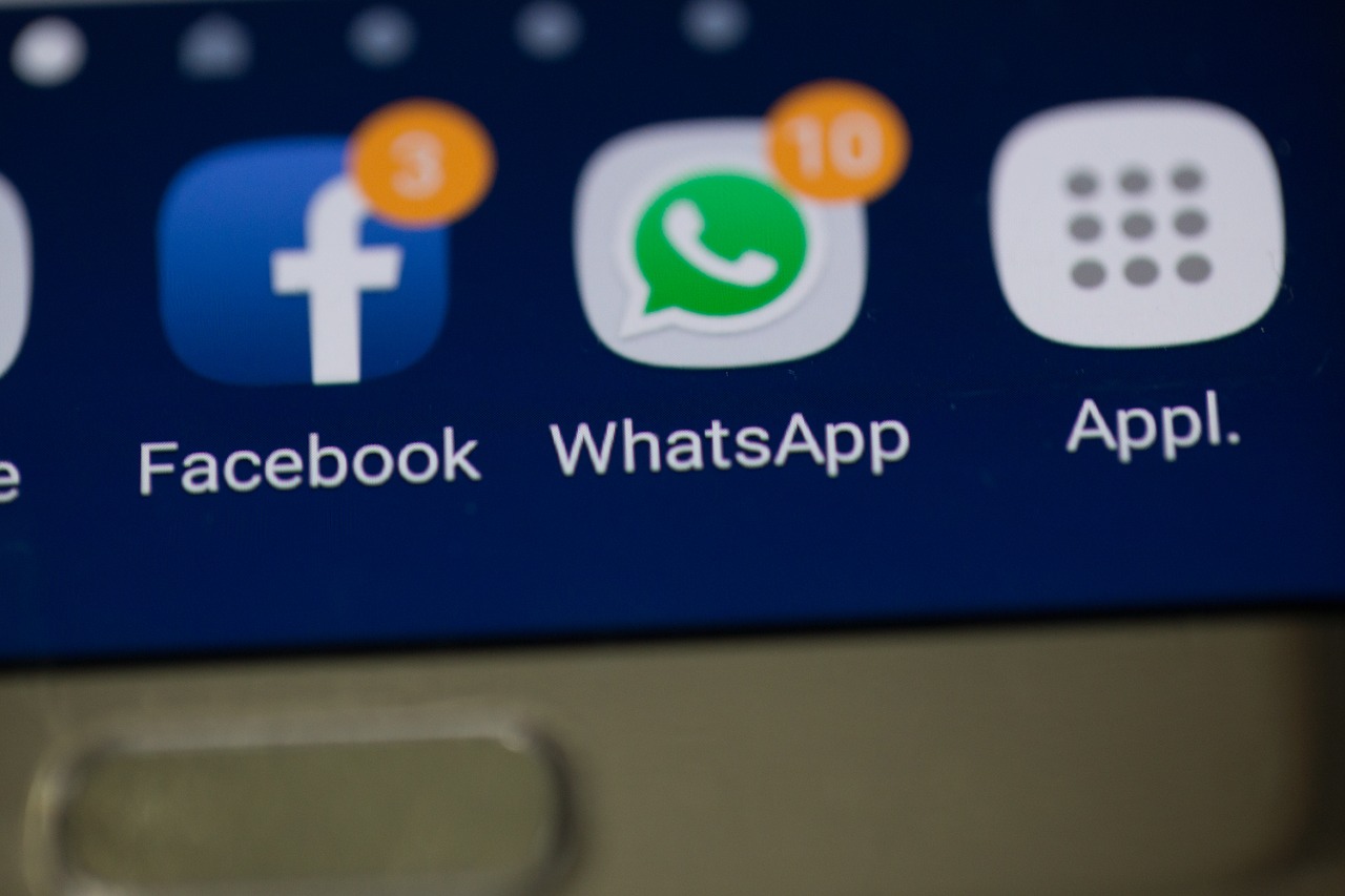 Where to Find Your Browsing History on Facebook App in 2023 - Boostmeup
