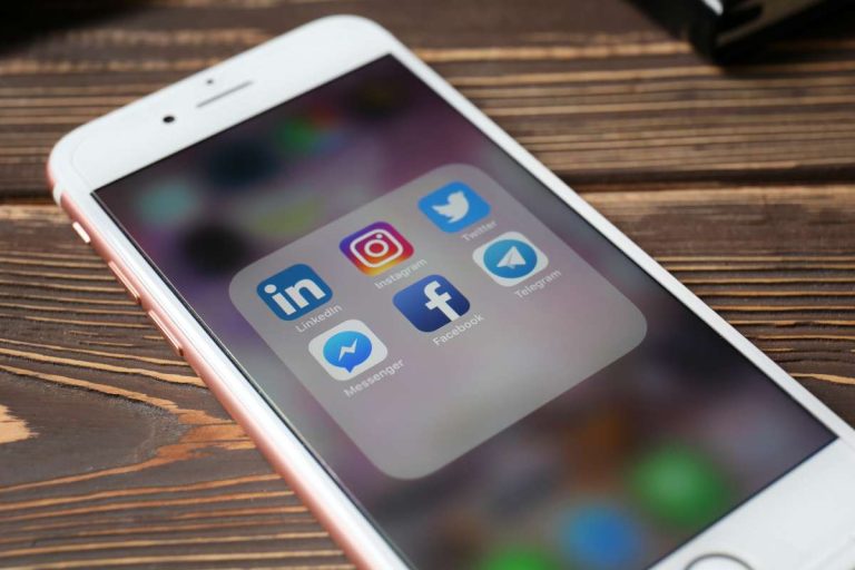 How To Enable Text Messages On Facebook Messenger App - Boostmeup