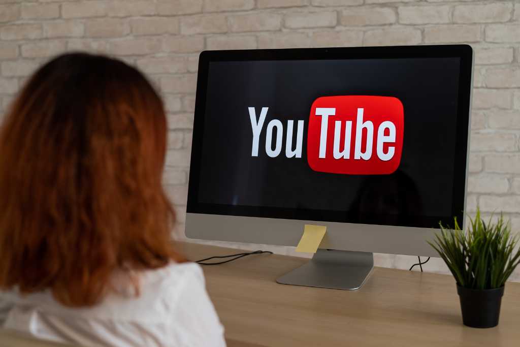What Is Youtube Engagement Group & How It Works (2023) - Boostmeup