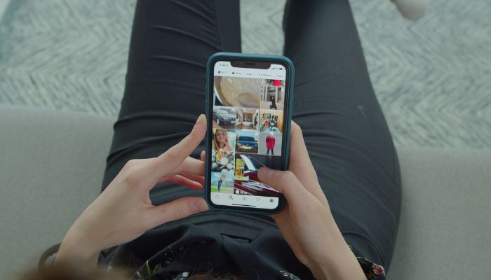 How To See All Instagram Posts Someone Is Tagged In (2023) - Boostmeup