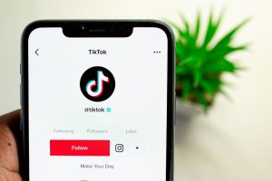 How To Add Email Button To Tiktok Profile - Boostmeup