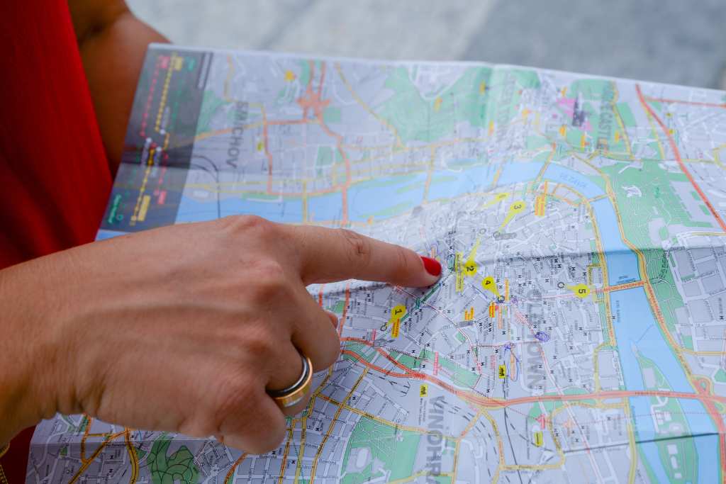 How to Create Instagram Guide of Places in 2023 - Boostmeup